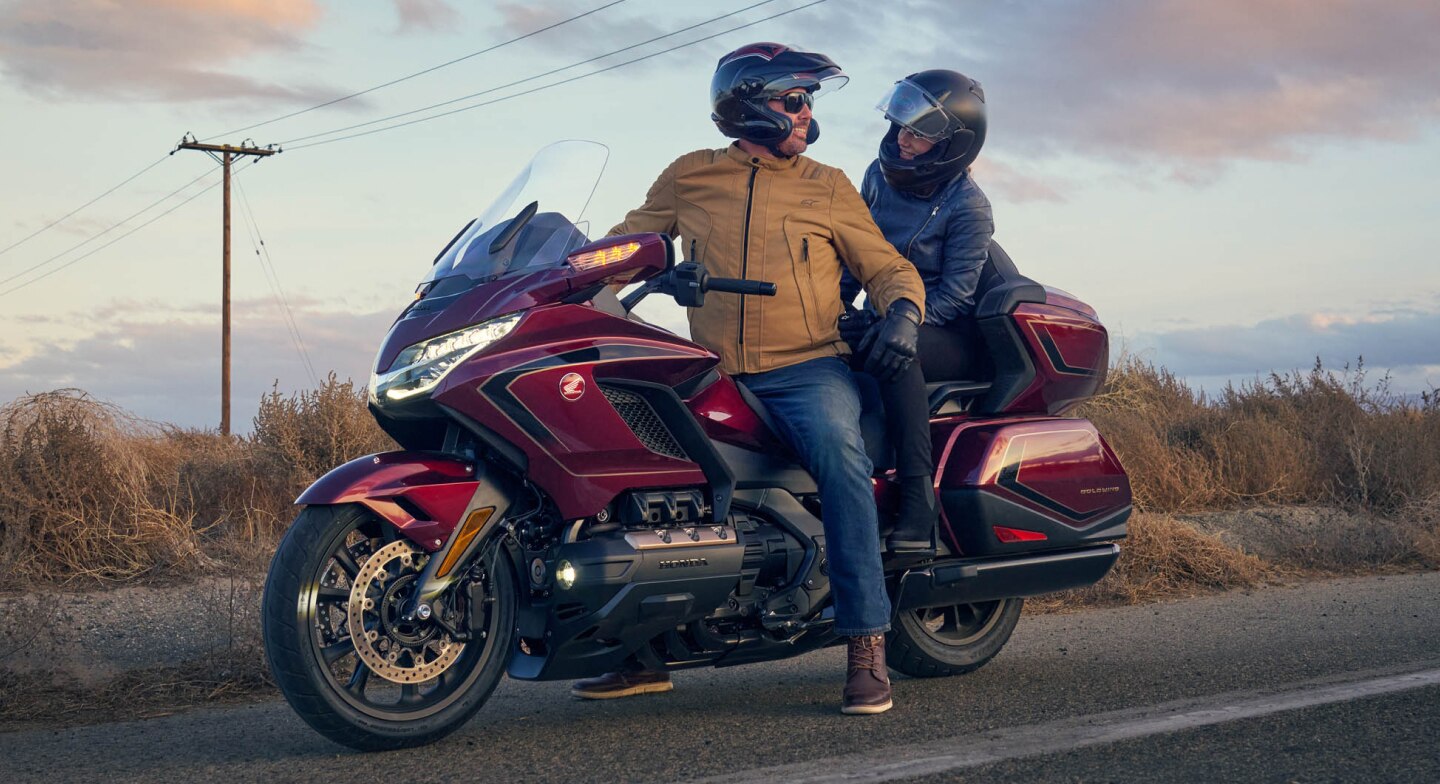 Honda Gold Wing Tour Motorcycle | Honda Powersports Canada