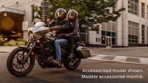 Honda Rebel 1100 Touring: Cruiser Motorcycle | Honda Powersports Canada
