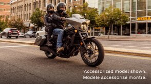 Honda Rebel 1100 Touring: Cruiser Motorcycle | Honda Powersports Canada